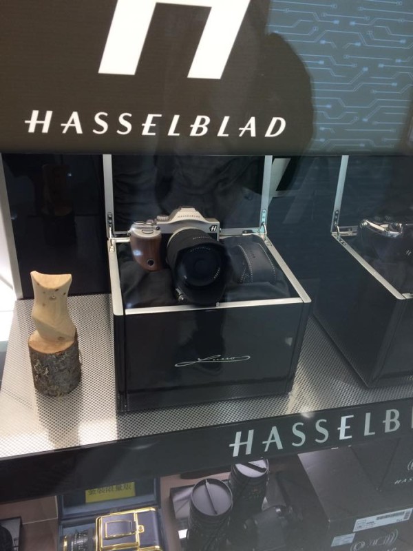“Hasselblad Lusso” already in Stock in Hong Kong. Price is around ...