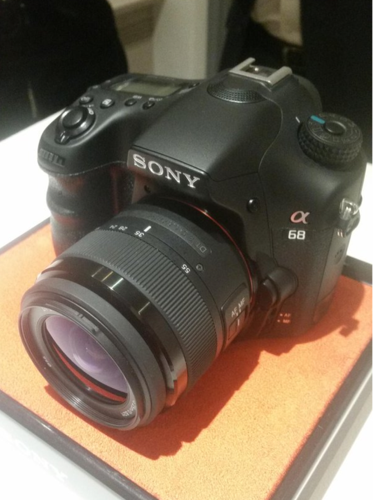 Hot! First picture of the new Sony A68!!! | sonyalpharumors