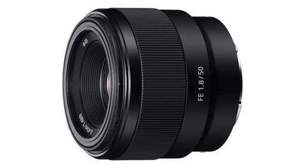 Sony announces two new FE lenses (70-300mm and 50mm) and a new RX10m3 ...