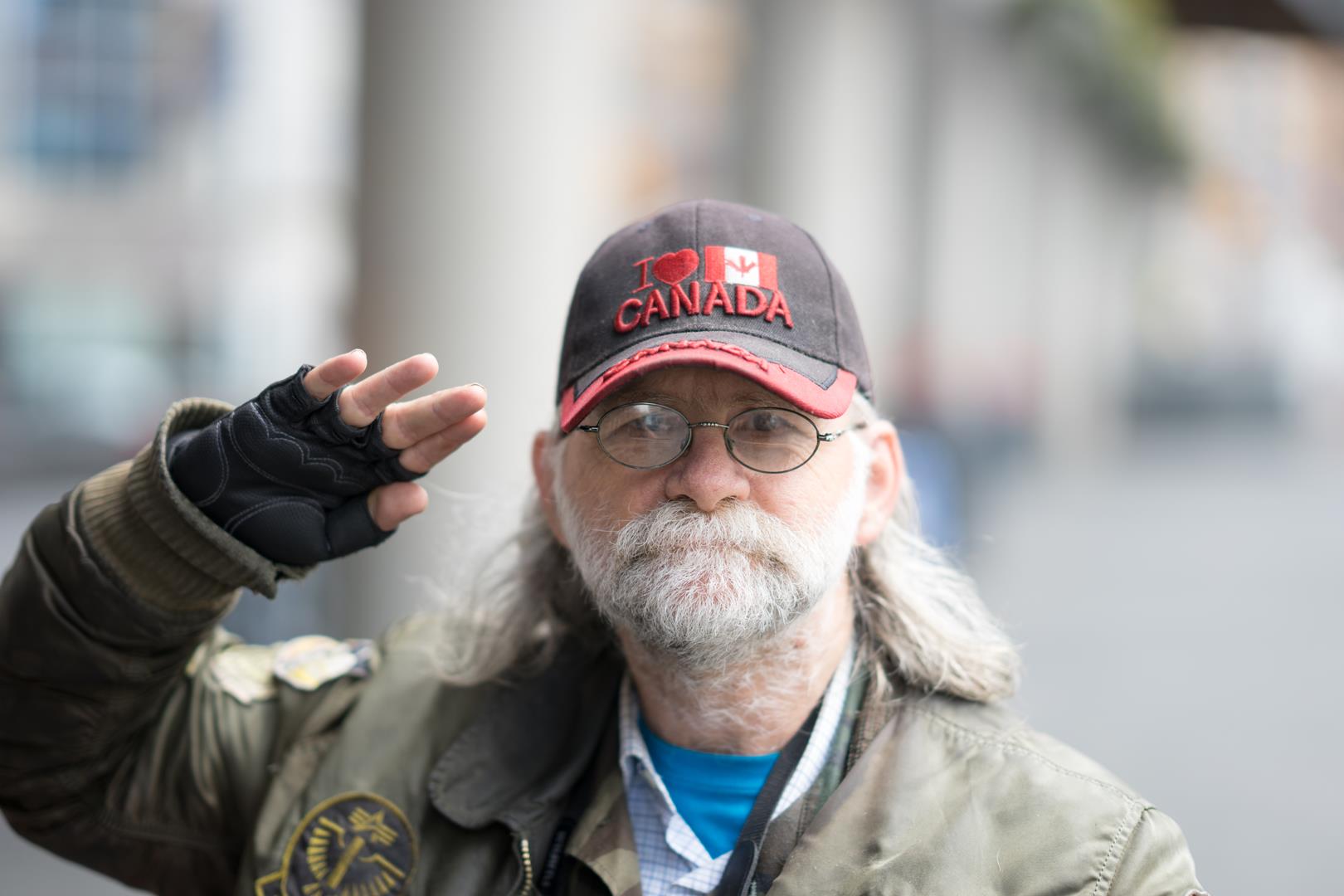 Street Portraits With The Sony FE 85mm F1.4 GM | sonyalpharumors