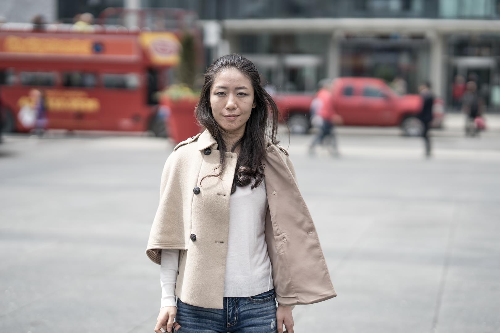 Street Portraits With The Sony FE 85mm F1.4 GM | sonyalpharumors