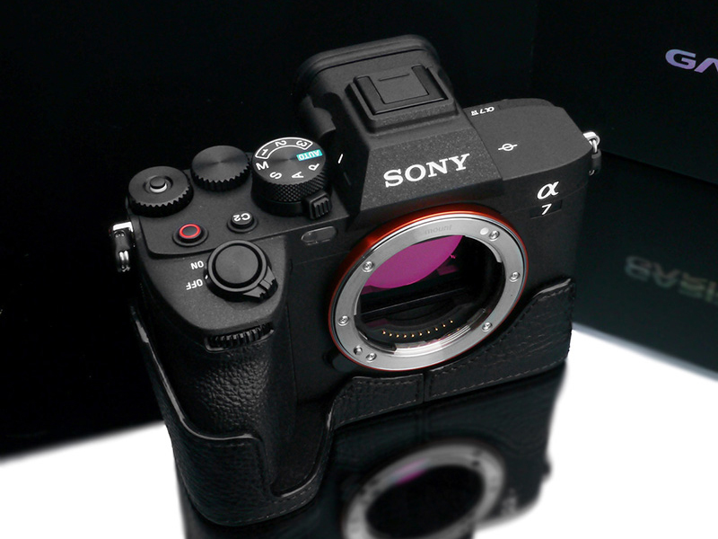 The new Gariz leather case for the Sony A7IV is now in Stock at Amazon ...