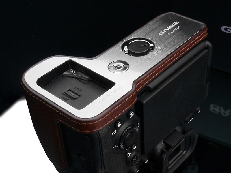 The new Gariz leather case for the Sony A7IV is now in Stock at Amazon ...