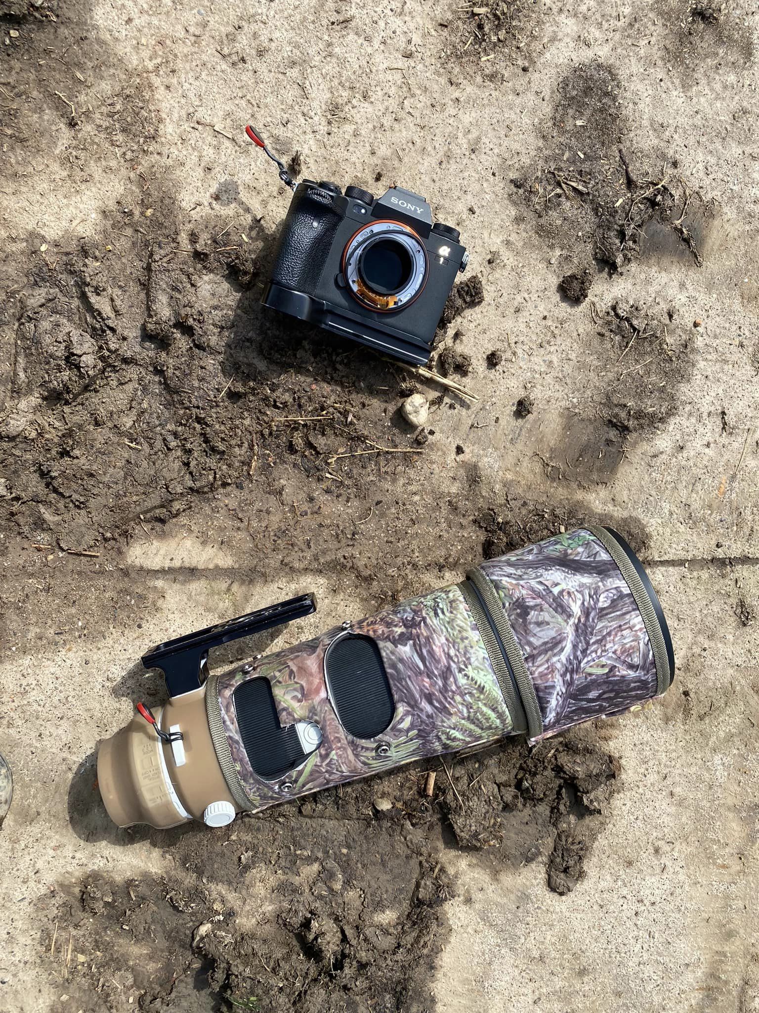 Unlucky accident: Images of broken Sony A1 camera | sonyalpharumors