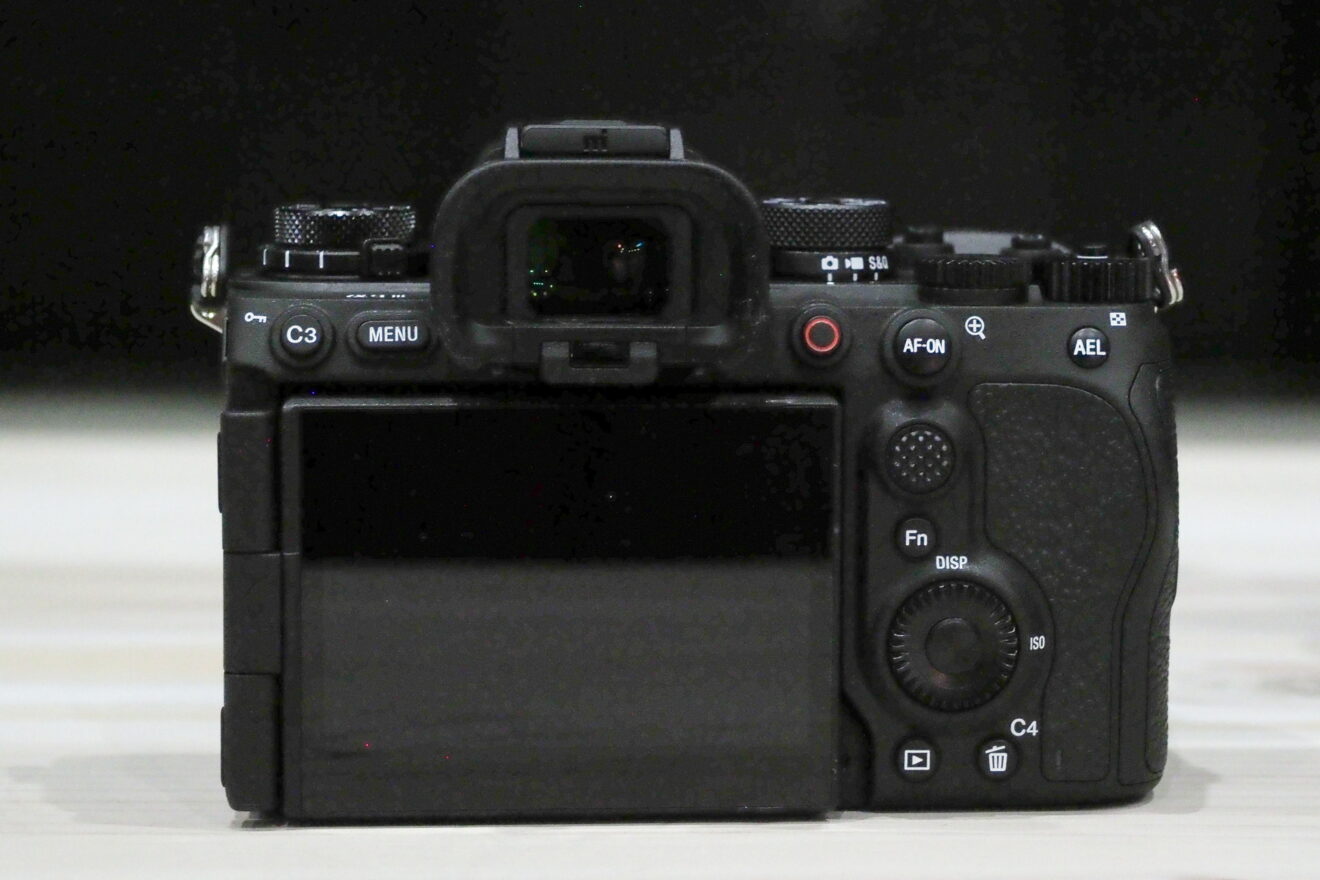 Real world images of the Sony A9III and image samples for download ...