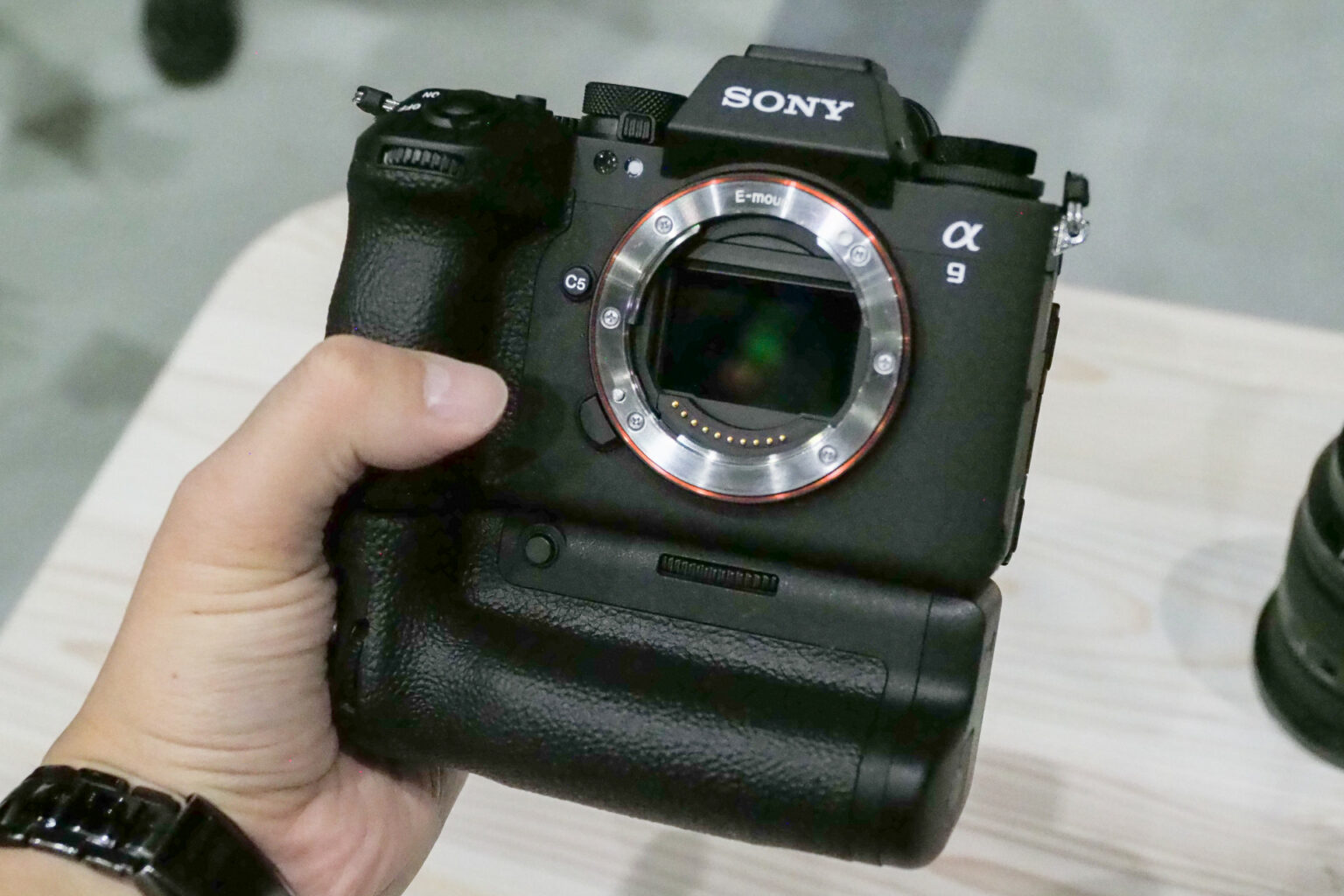 Real world images of the Sony A9III and image samples for download ...