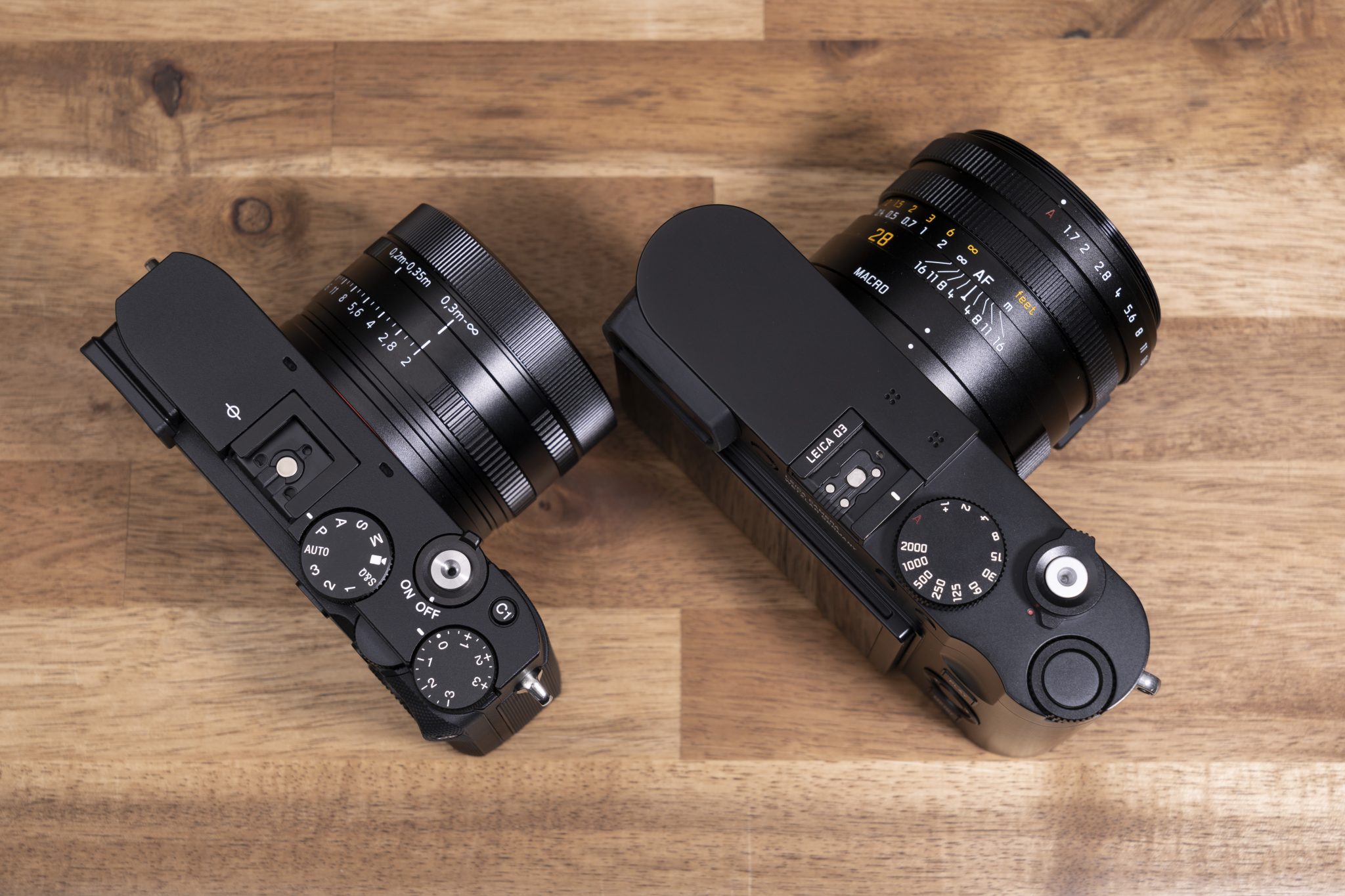 Side-by-Side: Sony RX1R III vs Leica Q3 vs Sony A7CR | sonyalpharumors